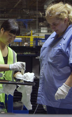 Modern Workforces: Our Review of 'American Factory' on Netflix - In The ...